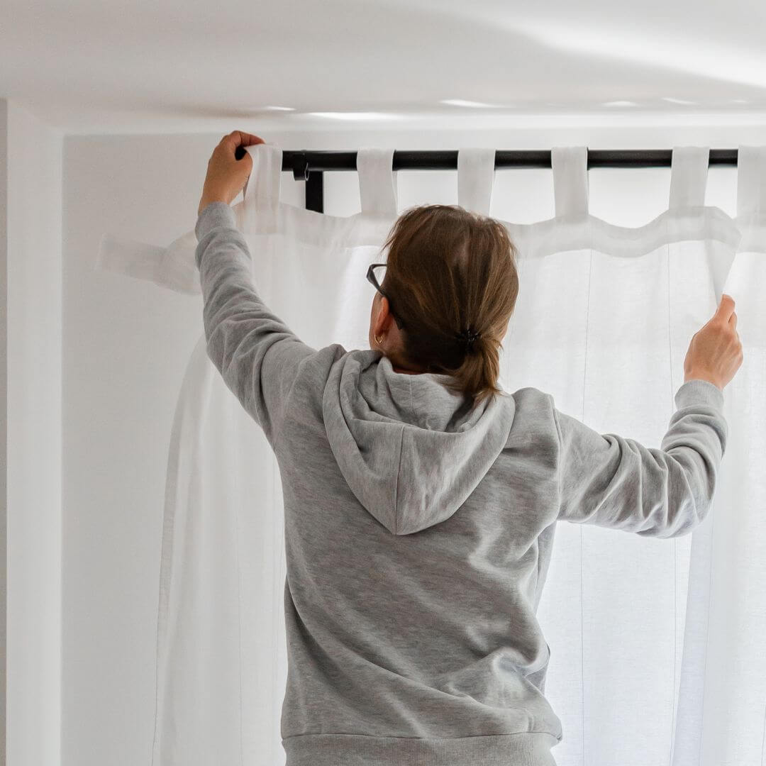 Gordijnen stomen? Eigen afhaal- en ophangservice door heel NL👌